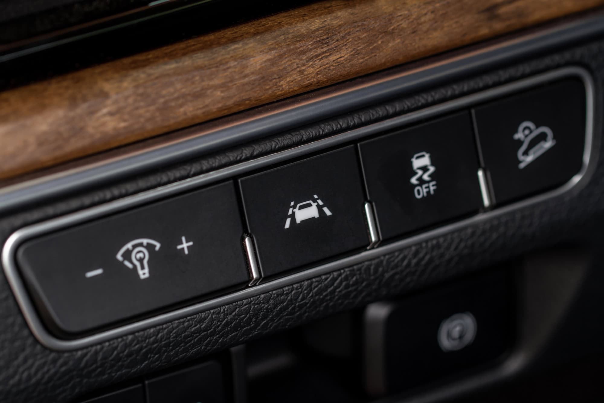 Two in Five Drivers Now Switch Off Their Car's Built-In Safety Systems ...